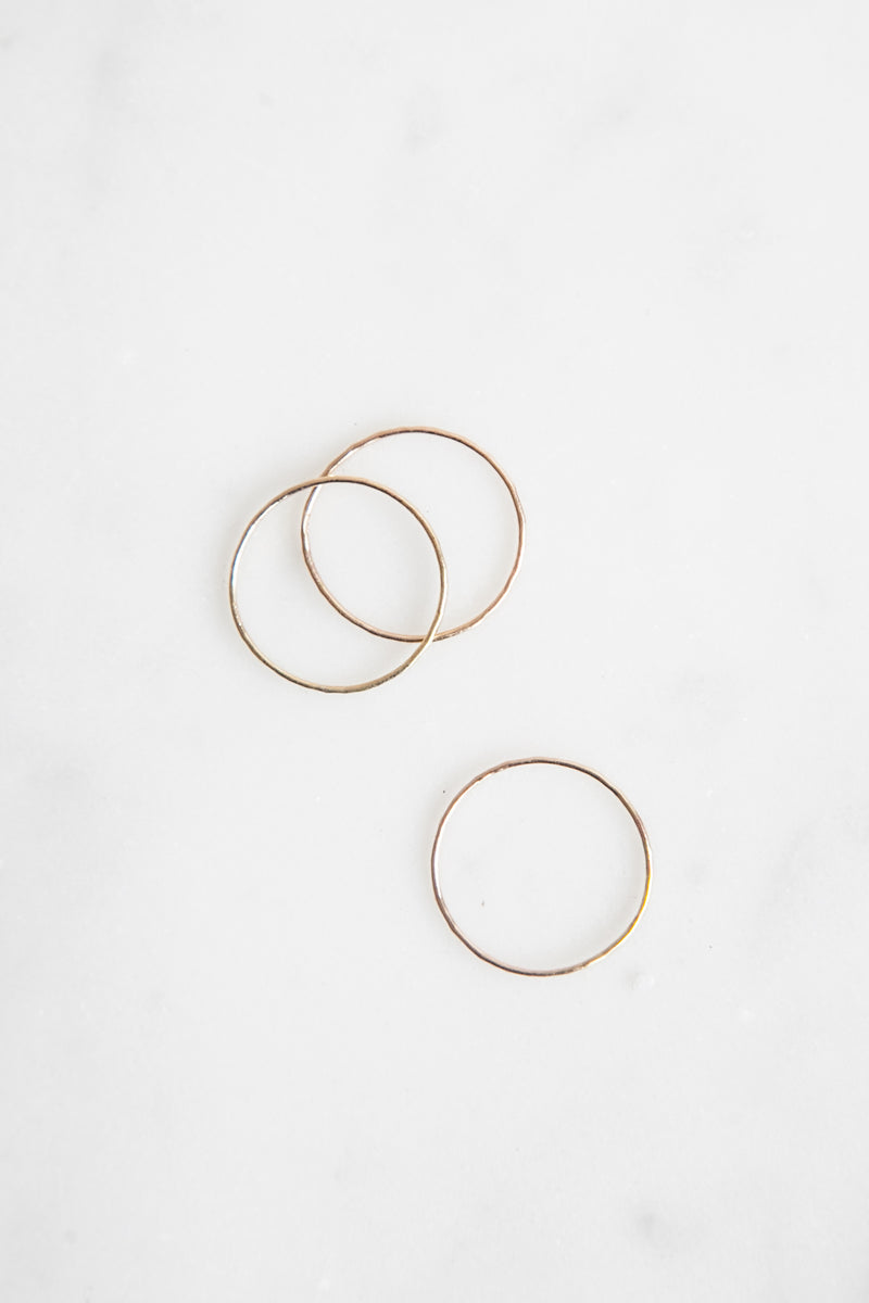Hammered Stacking Ring - Gold – Earthen