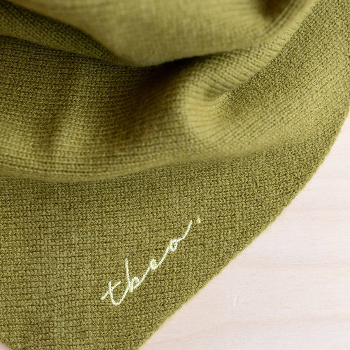Merino Triangle Scarf in Olive – Earthen