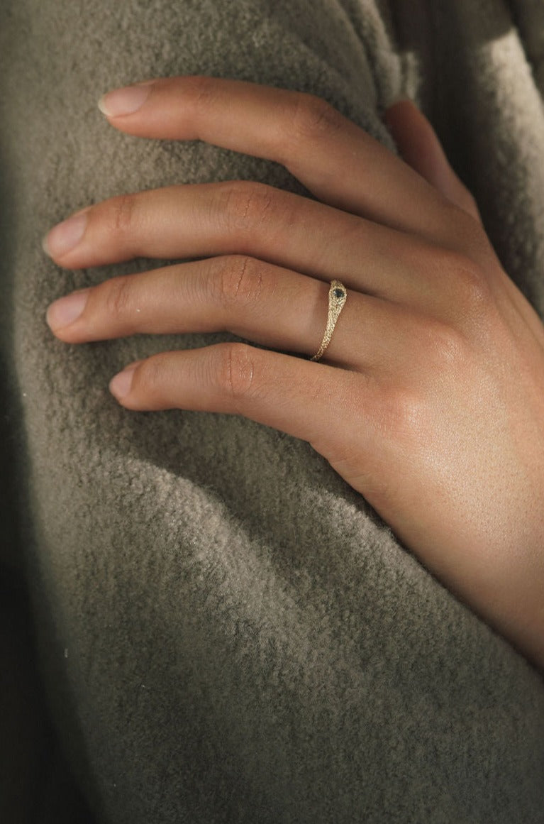 Desert Solitaire Ring – Earthen