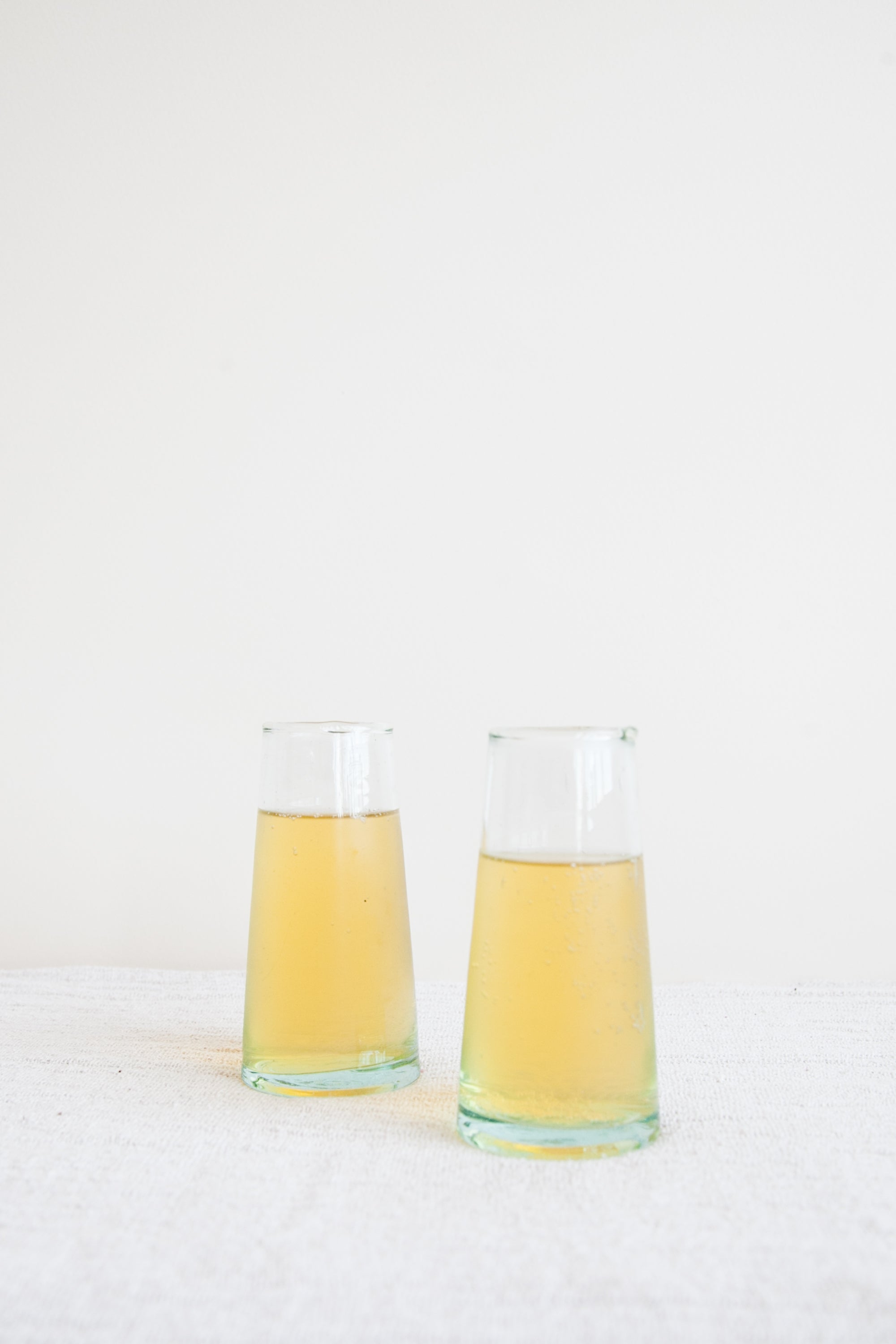 Handblown Moroccan Wine Glass – Earthen