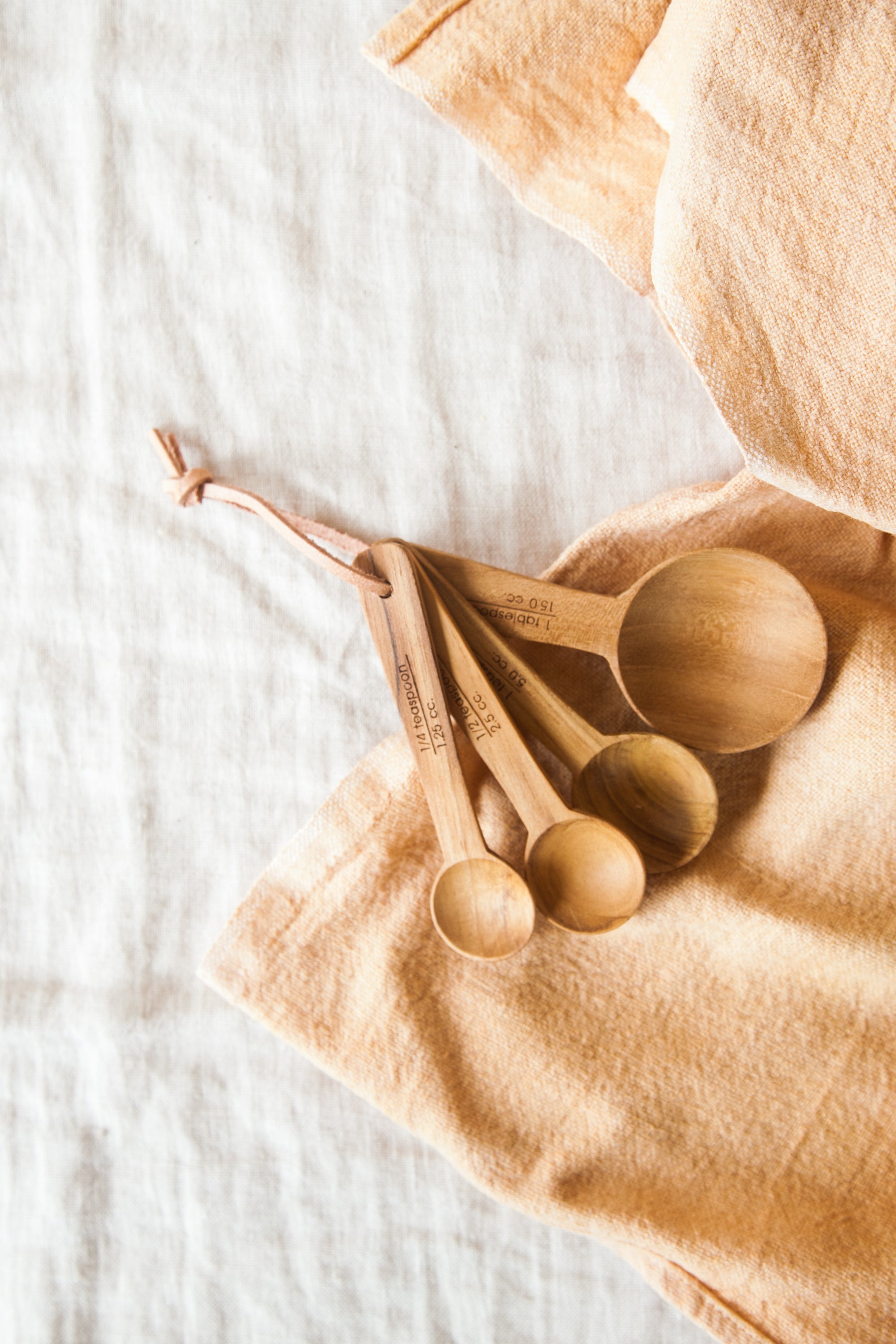 Teak Measuring Spoons – Earthen