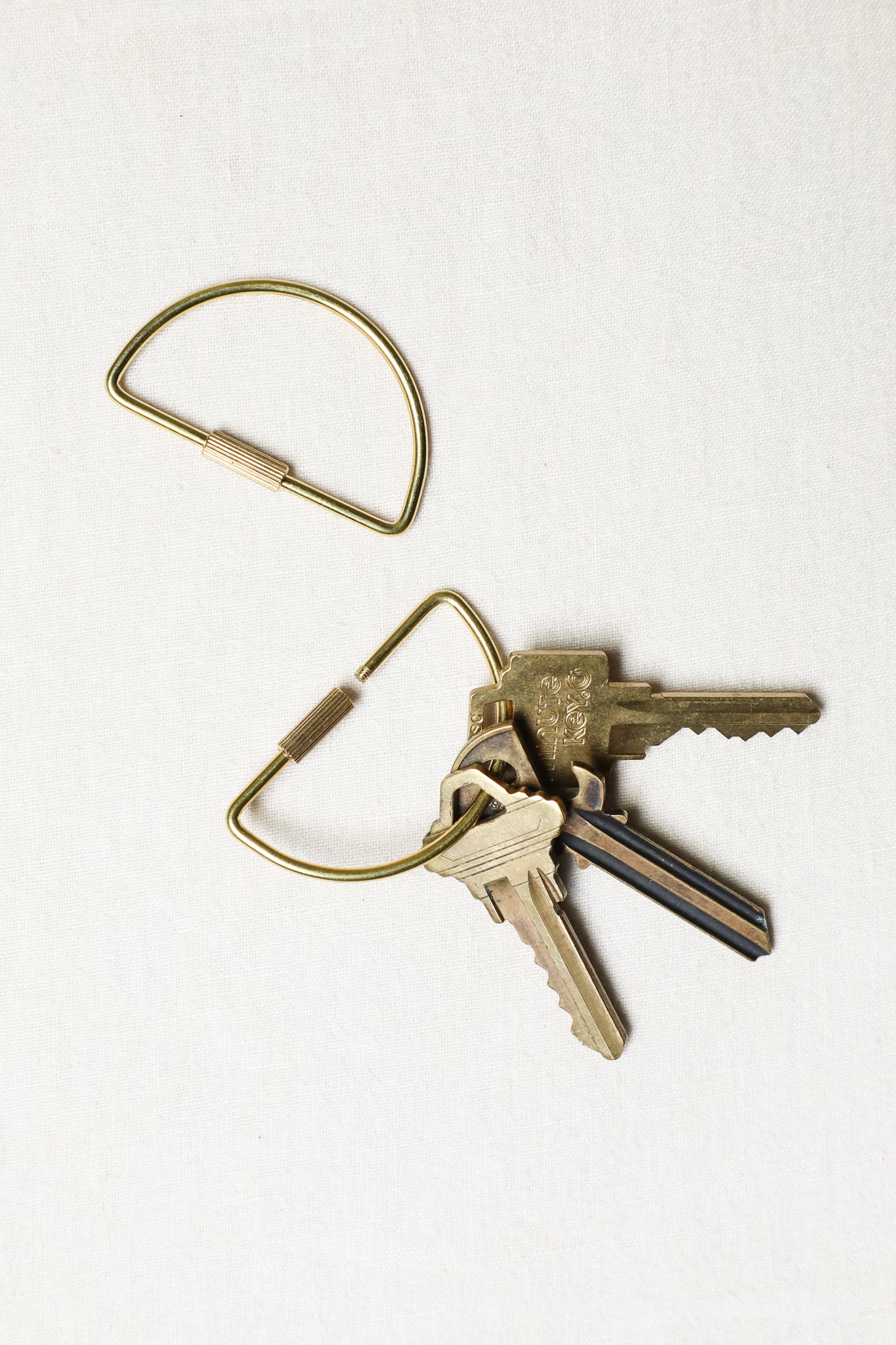 Brass Key Ring – Earthen