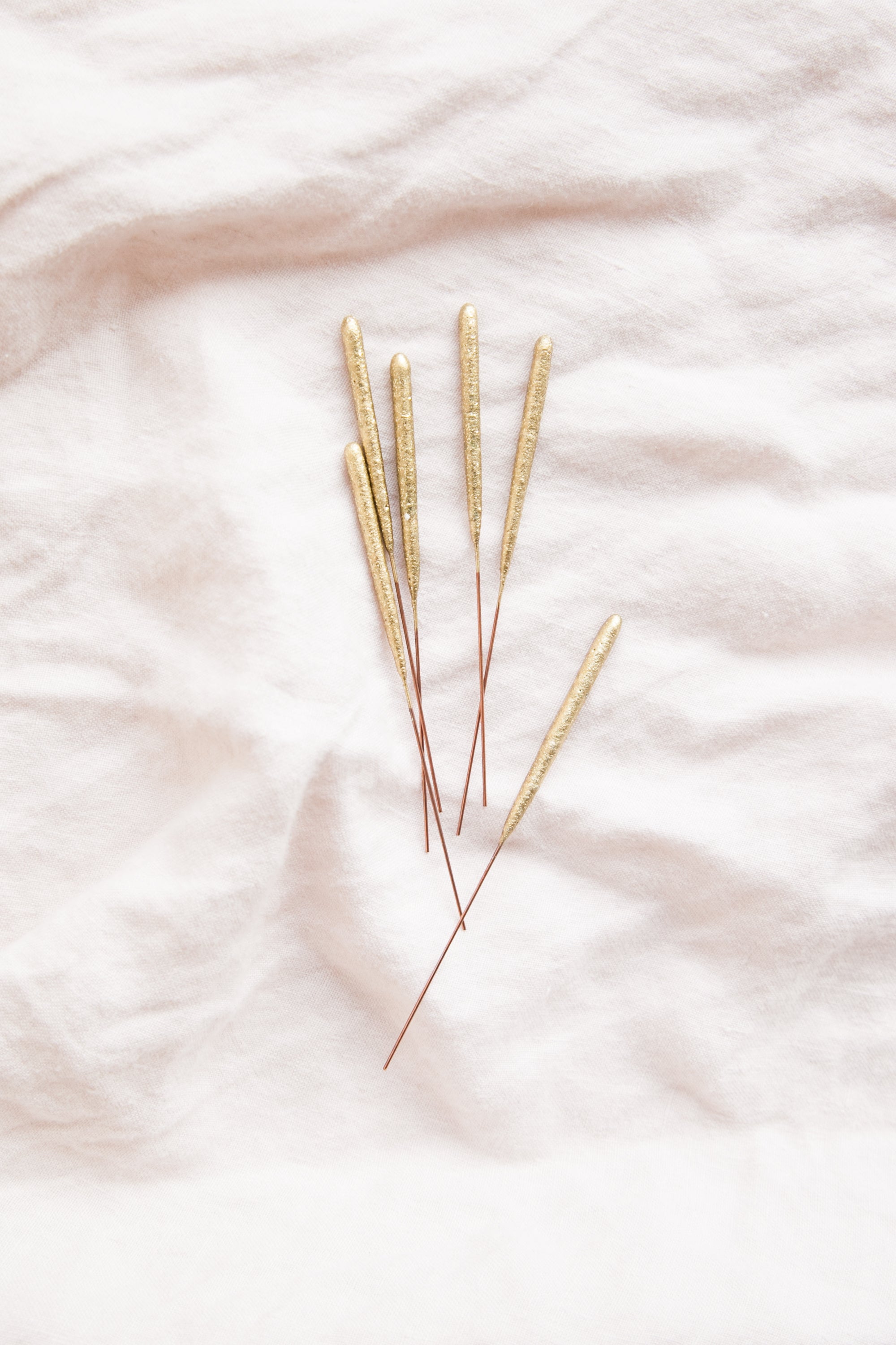 Gold Mini Sparklers – Earthen